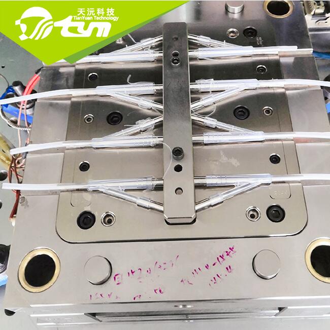 Liquid silicone rubber injection molding machine for silicone catheter