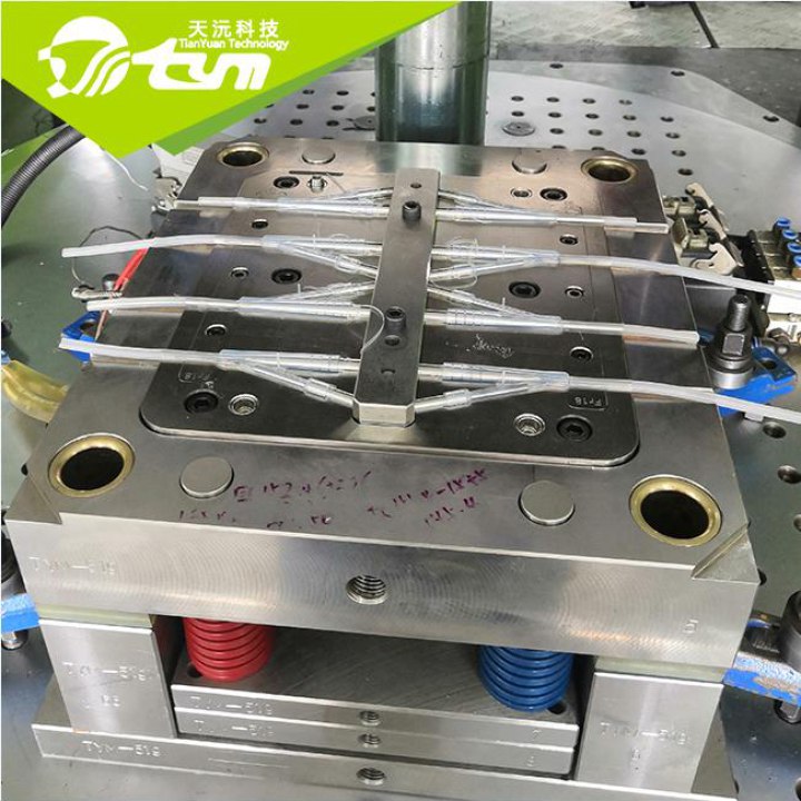 Silicone injection mold for medical catheter, stomach tube